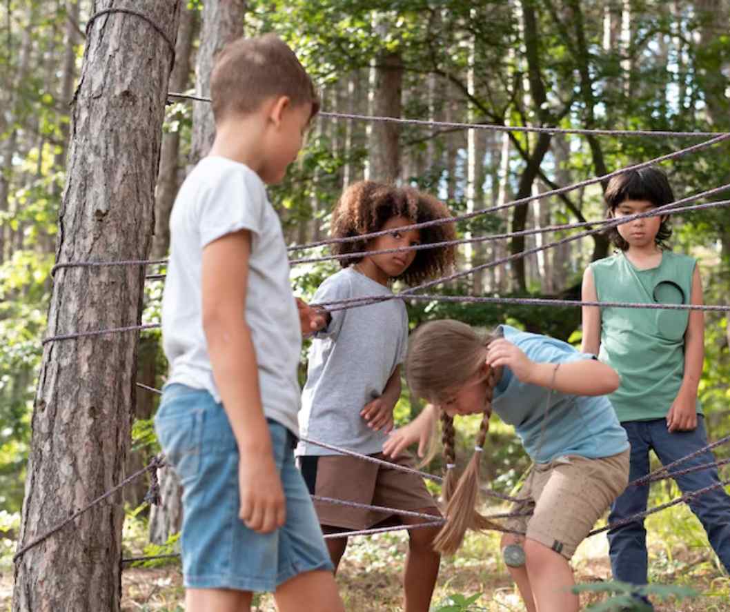 How Do You Tie a Rope to Pull a Tree